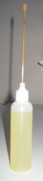 Oiling the bobbin area on the Handi Quilter Sweet Sixteen | Rhonda ...